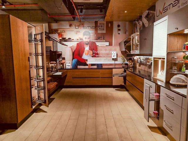 Explore Our National Display Centers